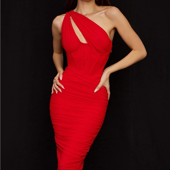 House of CB | Dresses | House Of Cb Striking Red Oneshoulder Dress ...